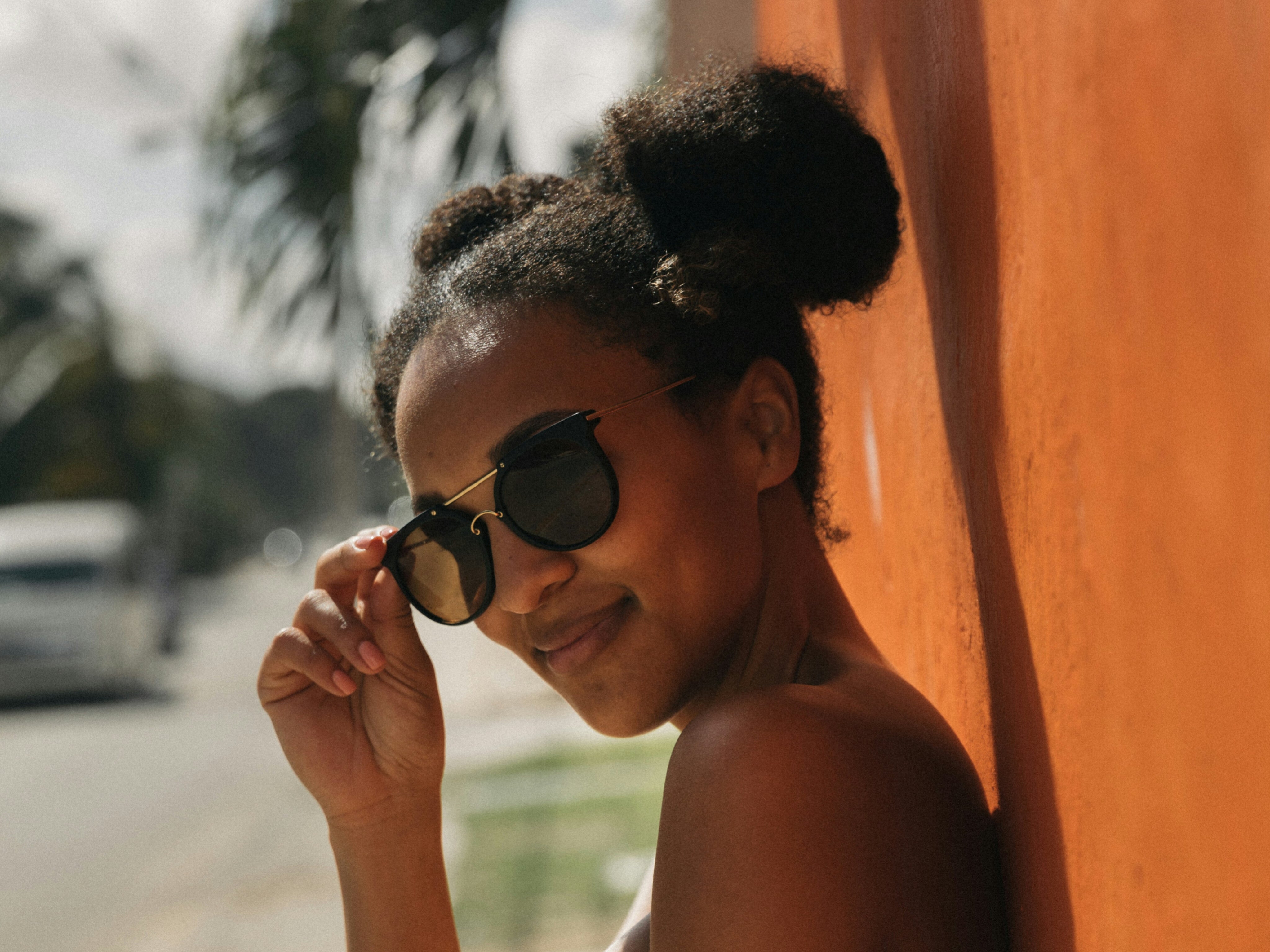 10 Tips to Care For Your Natural Hair this Summer – EDEN BodyWorks
